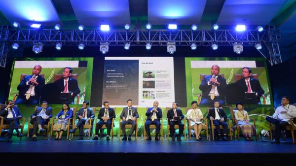 Myanma Awba Group wins inaugural Golden AGROW Award for efforts in ...